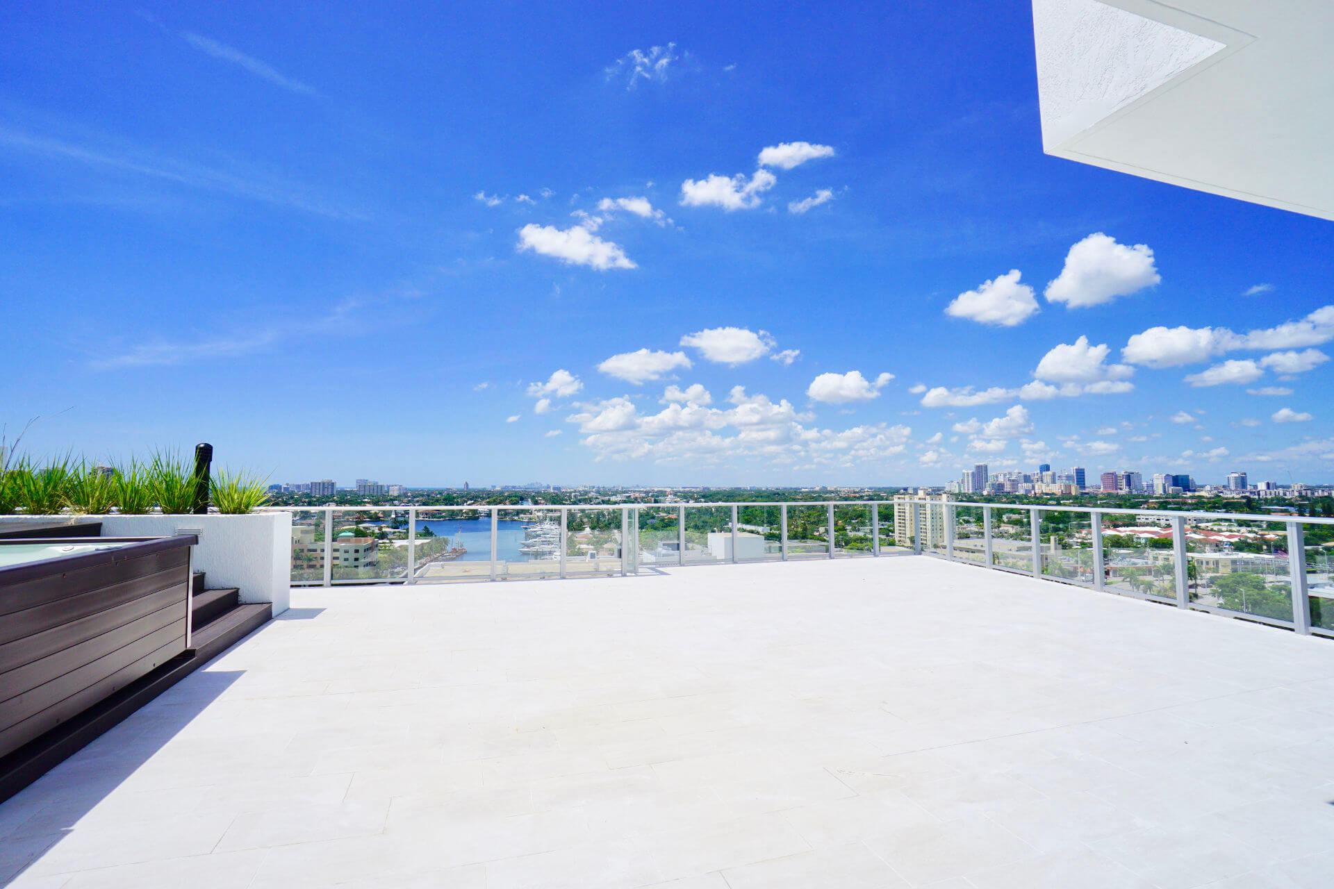 Gallery - RIVA RESIDENCES